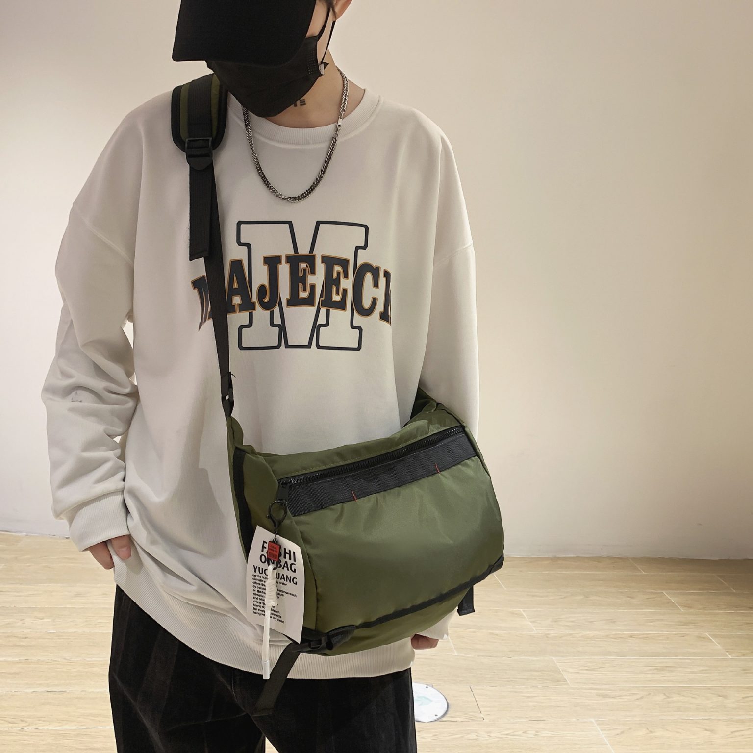 Messenger Bag - CircleQ Essentials