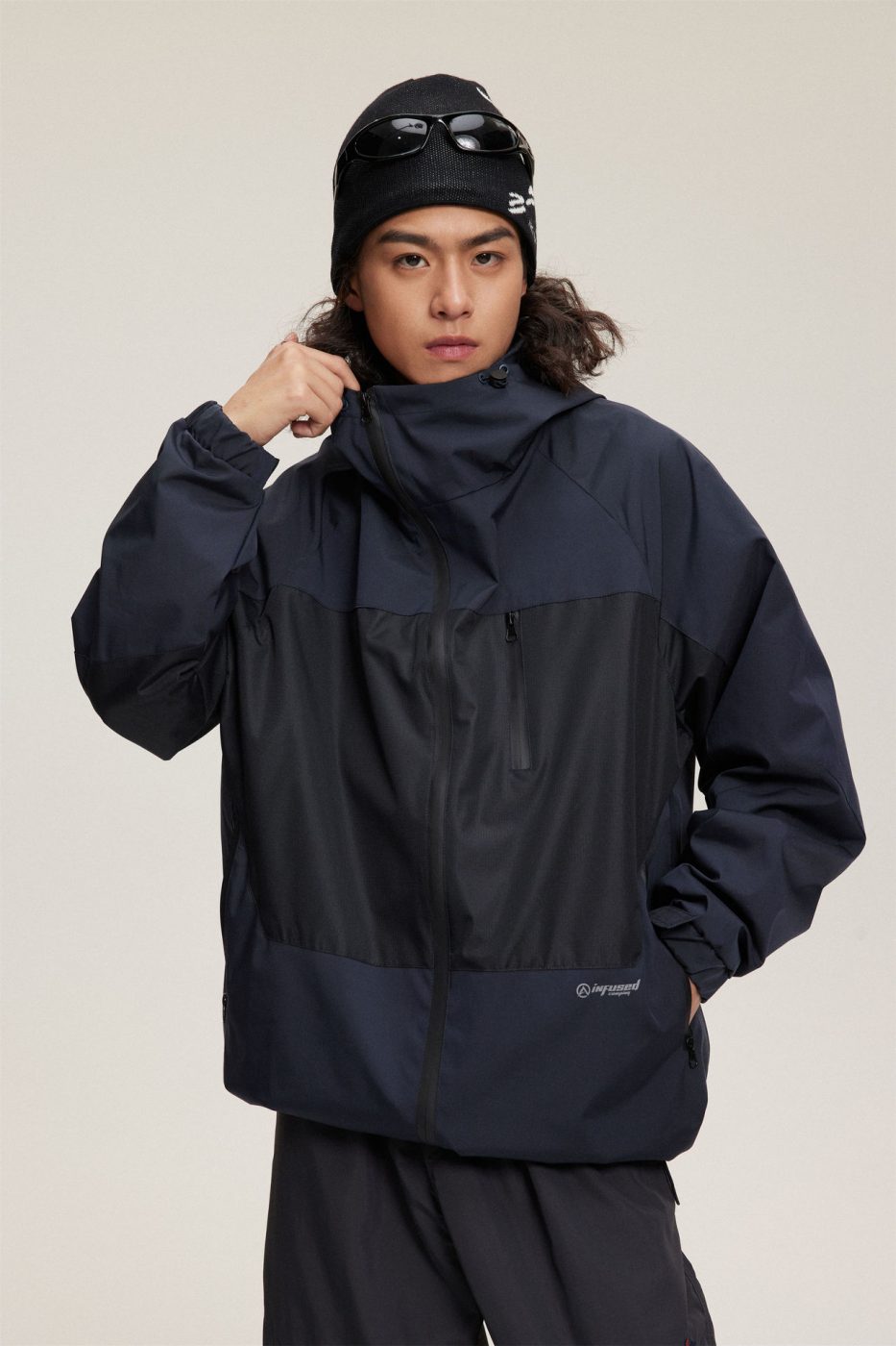 Windbreaker - CircleQ Essentials