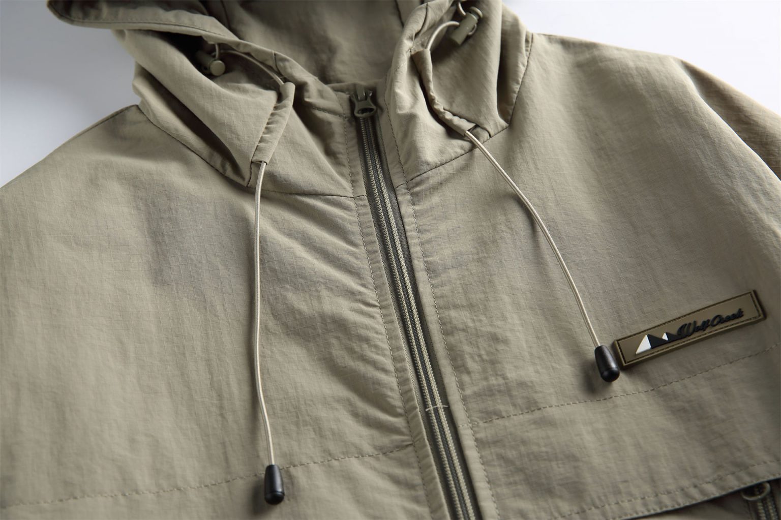 Windbreaker - CircleQ Essentials